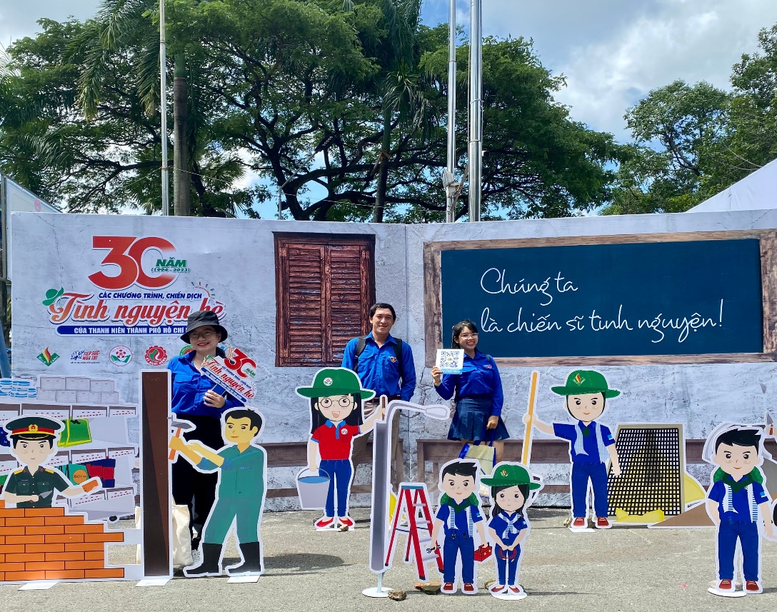 NGÀY HỘI NHỮNG NGƯỜI TÌNH NGUYỆN VÀ CHƯƠNG TRÌNH KỶ NIỆM 30 NĂM CÁC CHƯƠNG TRÌNH, CHIẾN DỊCH ...